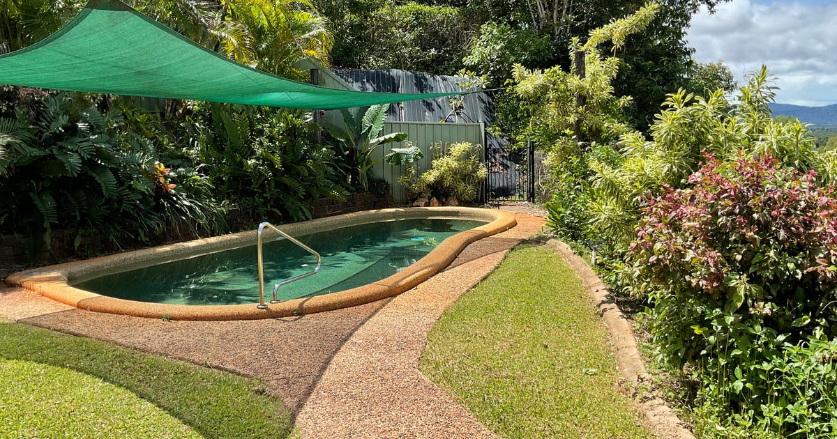 10 Levuka Street, Mount Sheridan QLD 4868 - property.com.au