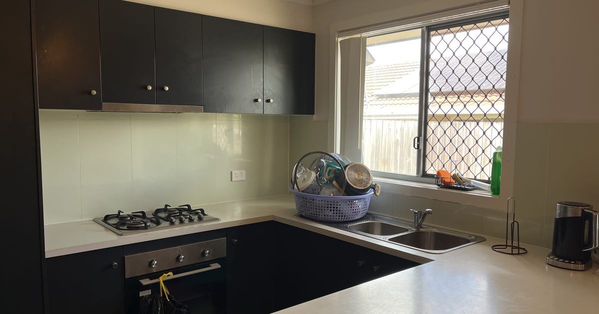 27 Ballow Cres, Redbank Plains QLD 4301 - property.com.au