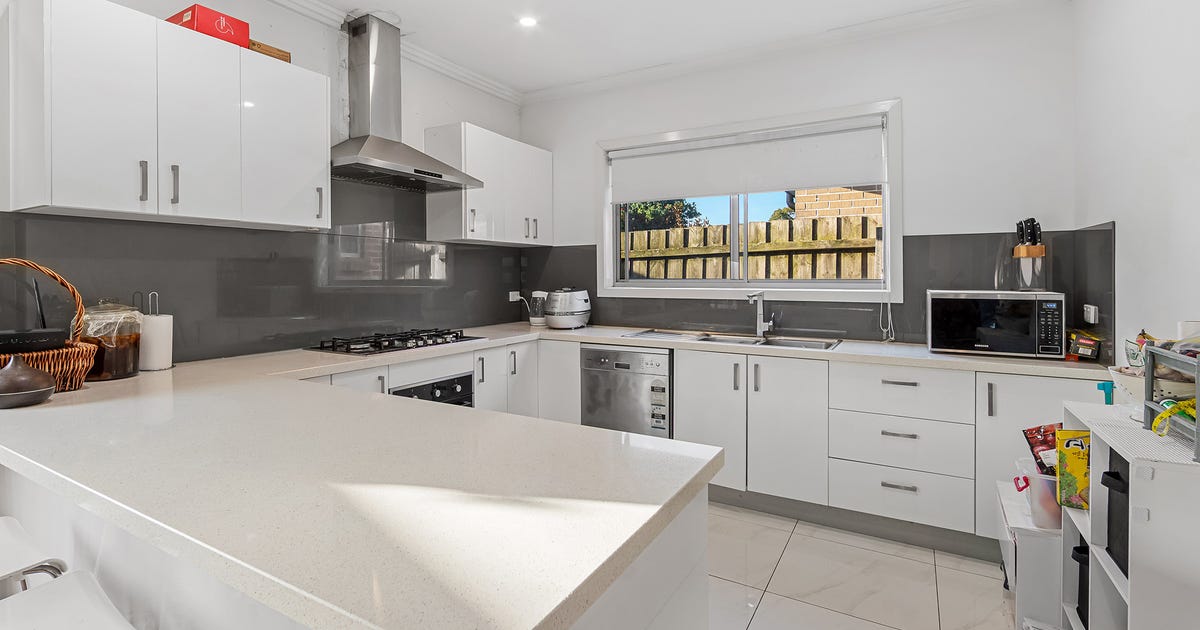 2/3 Hoad Street, Sunshine North VIC 3020 - property.com.au