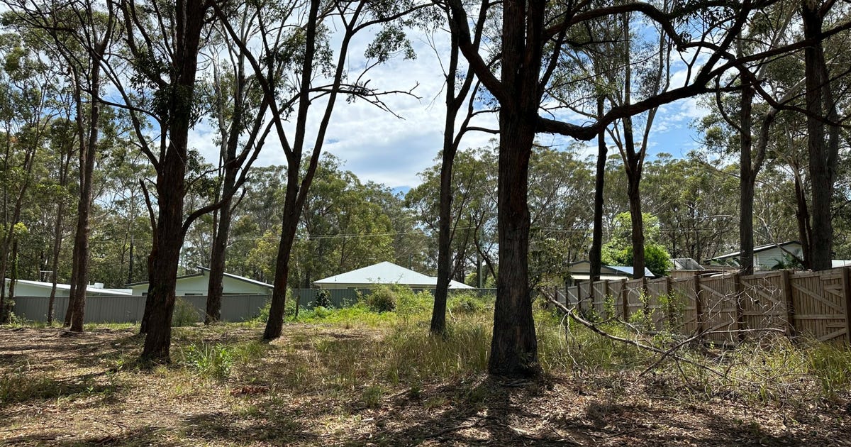 7 Forest Hill Road, Russell Island QLD 4184 - property.com.au