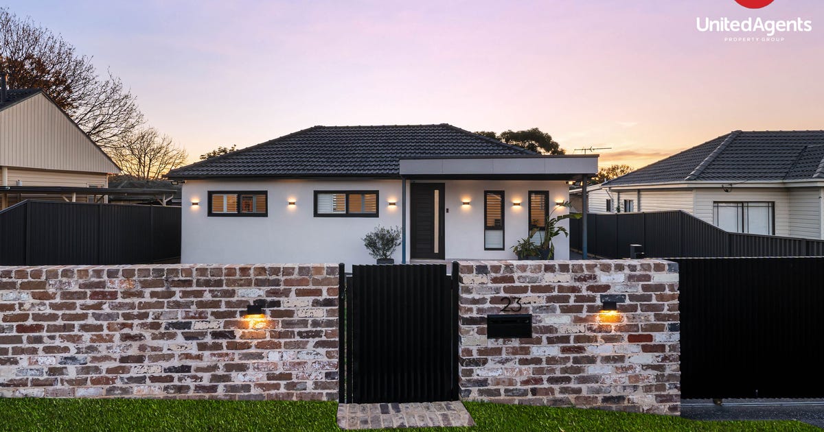 23 Waminda Avenue, Campbelltown NSW 2560 - property.com.au