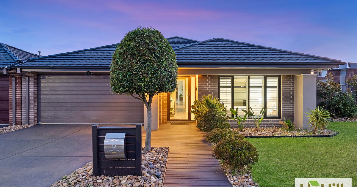 6 Turano Way, Clyde North VIC 3978 - property.com.au