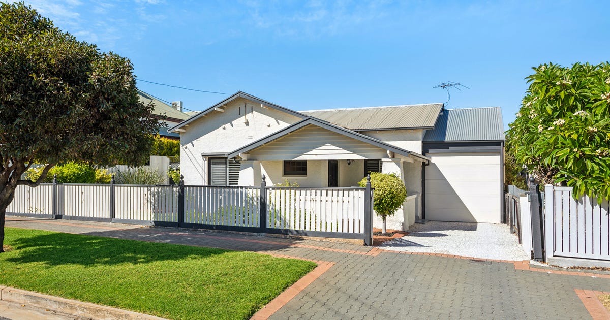 16 Anthony Street, Largs Bay SA 5016 - property.com.au