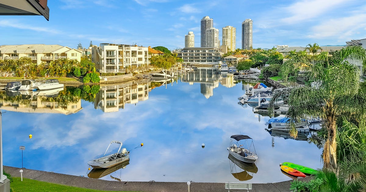 51/22 Jennifer Avenue, Runaway Bay QLD 4216 - property.com.au