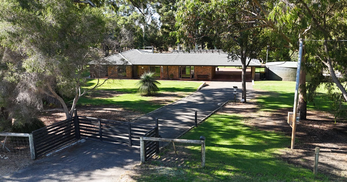 51 Coogee Road, Mariginiup WA 6078 - property.com.au