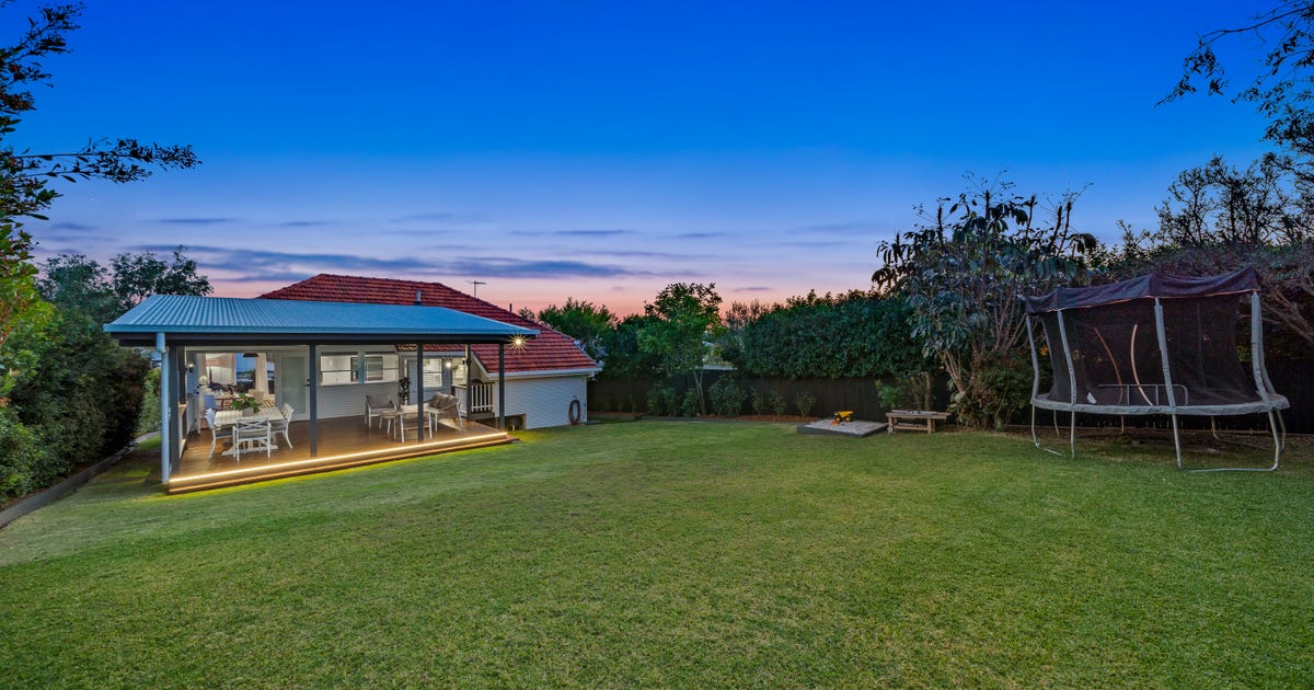 224 Edinburgh Castle Road, Wavell Heights QLD 4012 - property.com.au