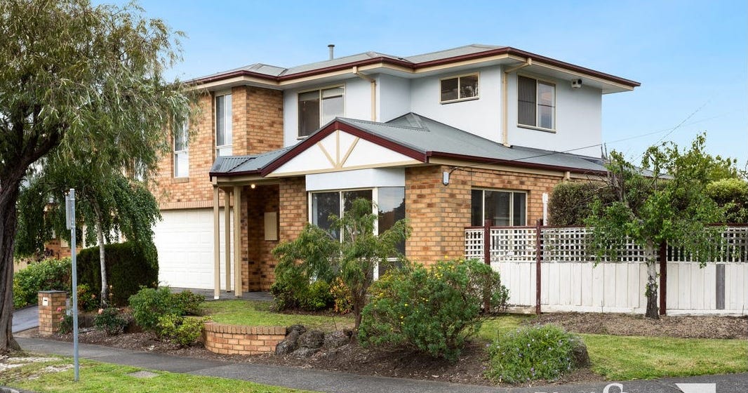 33 Robyn Drive, Nunawading VIC 3131 - property.com.au