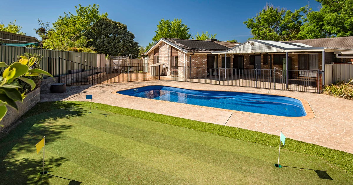 2 Burnell Place, Monash ACT 2904 - property.com.au