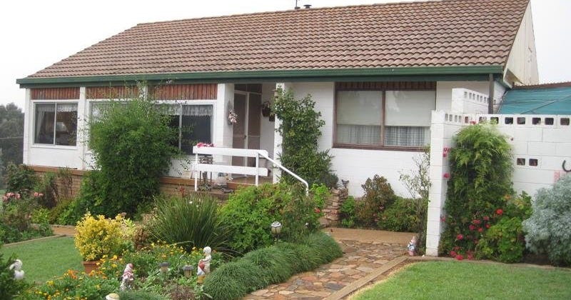 30 Pitstone Road, Young NSW 2594 - property.com.au