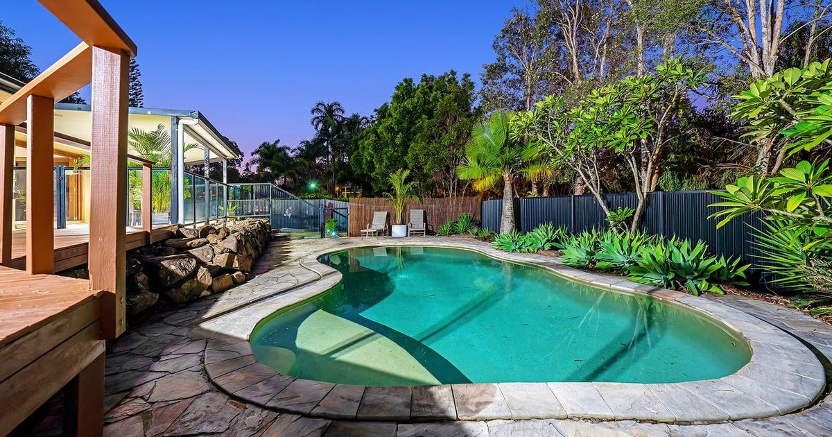 11 Casey Close, Currumbin Waters QLD 4223 - property.com.au