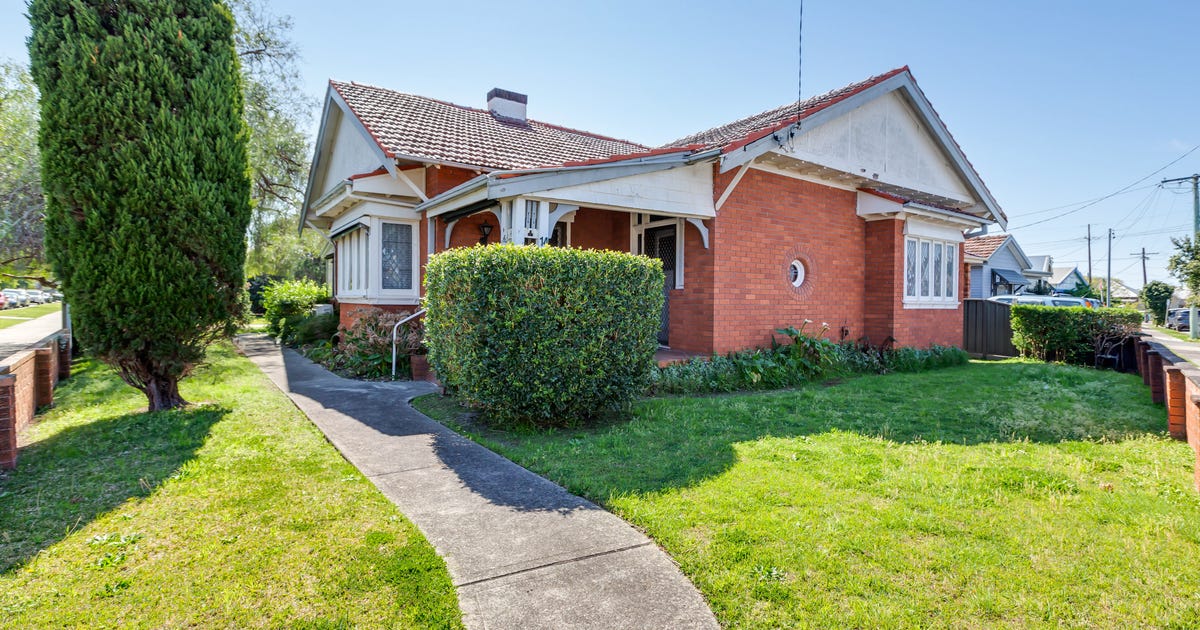 14 Brown Road, Broadmeadow NSW 2292 - property.com.au