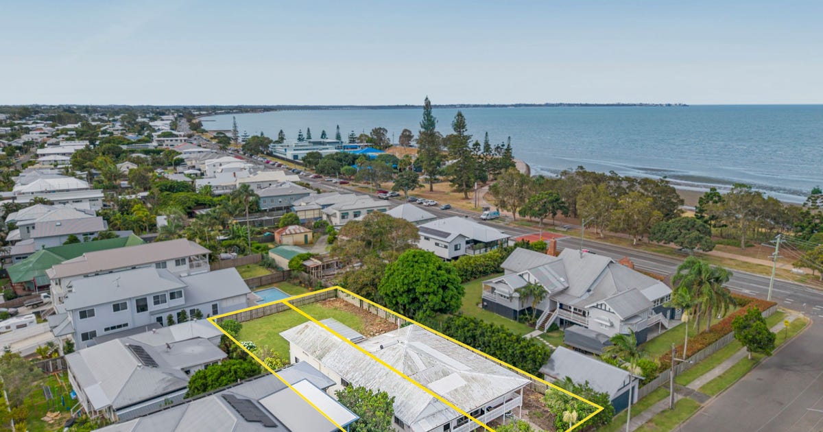 42 Seventh Avenue, Sandgate QLD 4017 - property.com.au