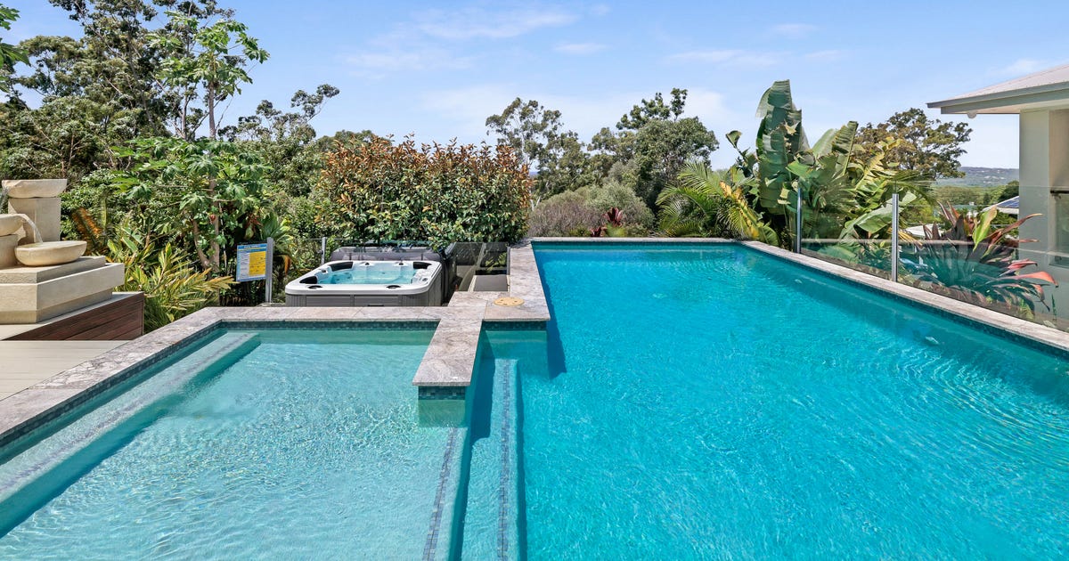 13 Duke Court, Tallai QLD 4213 - property.com.au