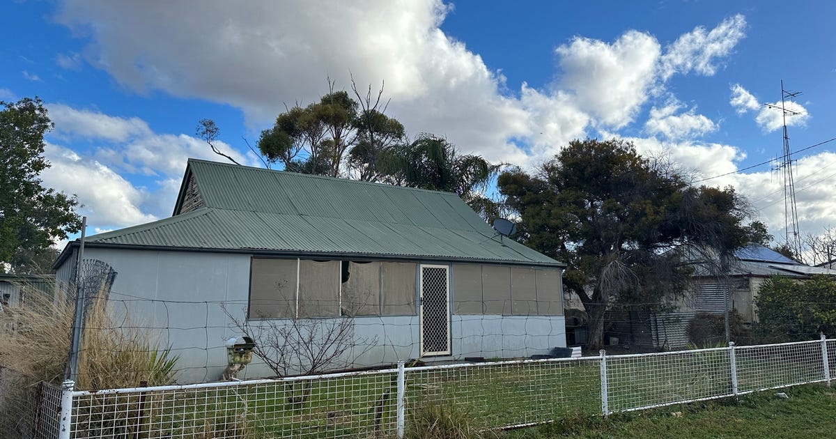 99 Arthur Street, Walgett NSW 2832 - property.com.au