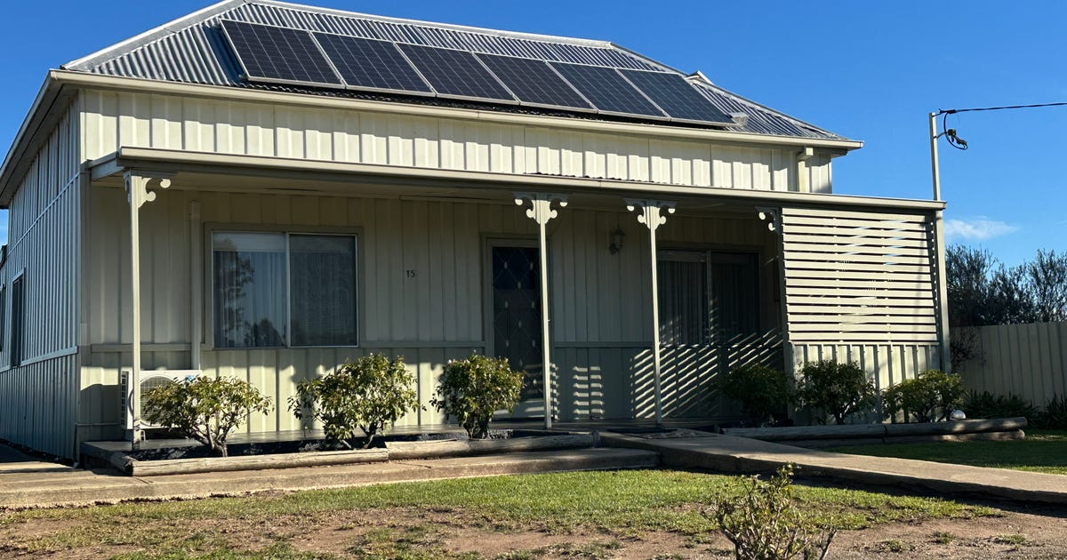 15 Queen Street, Yerong Creek NSW 2642 - property.com.au