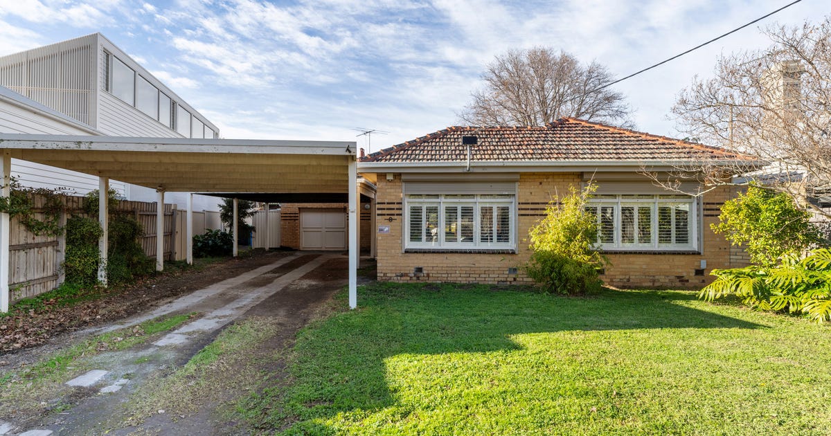 8 Pearson Street, Brighton VIC 3186 - property.com.au