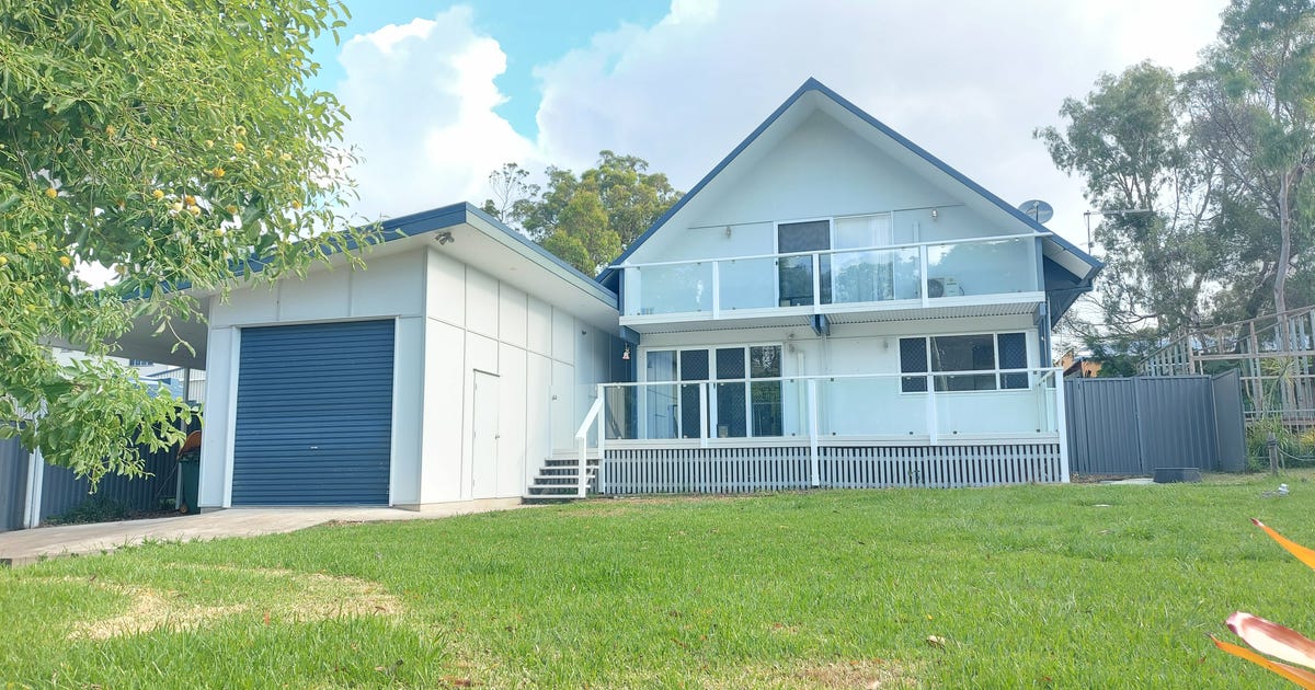 10 Oomool Street, Macleay Island QLD 4184 - property.com.au