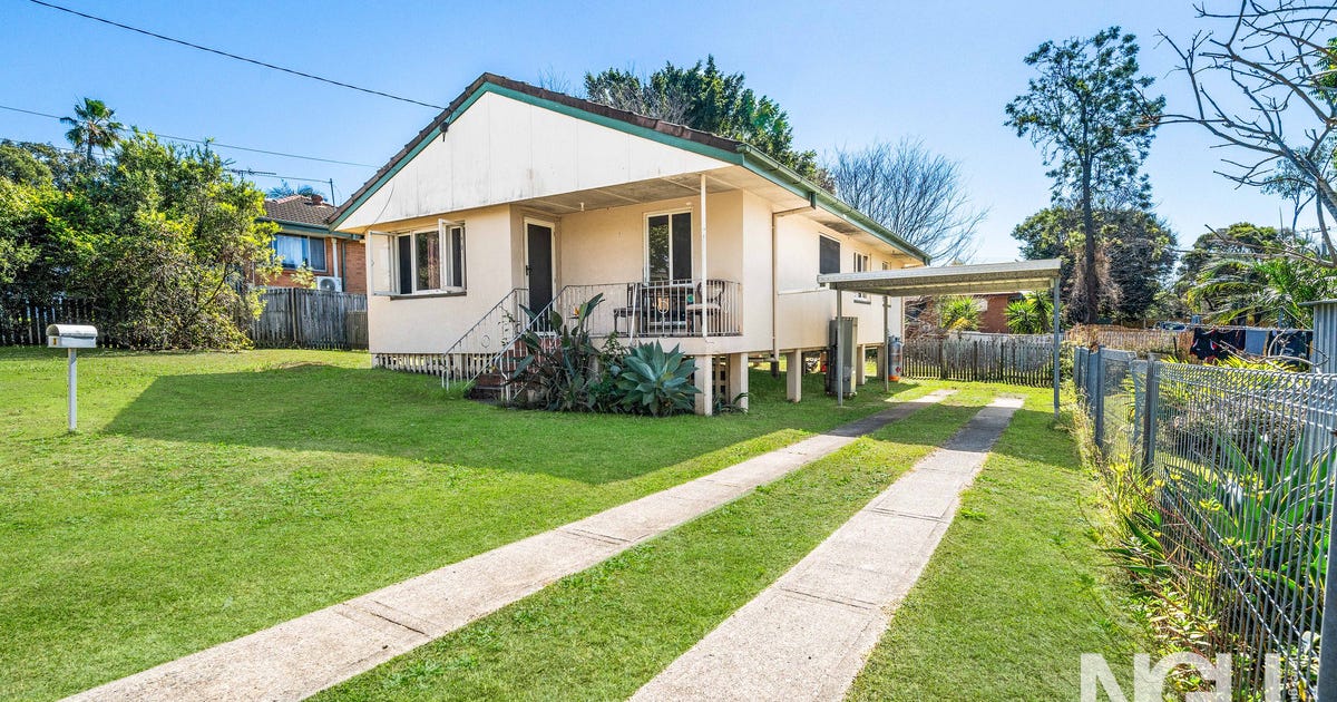 1 Kelly Street, Dinmore QLD 4303 - property.com.au