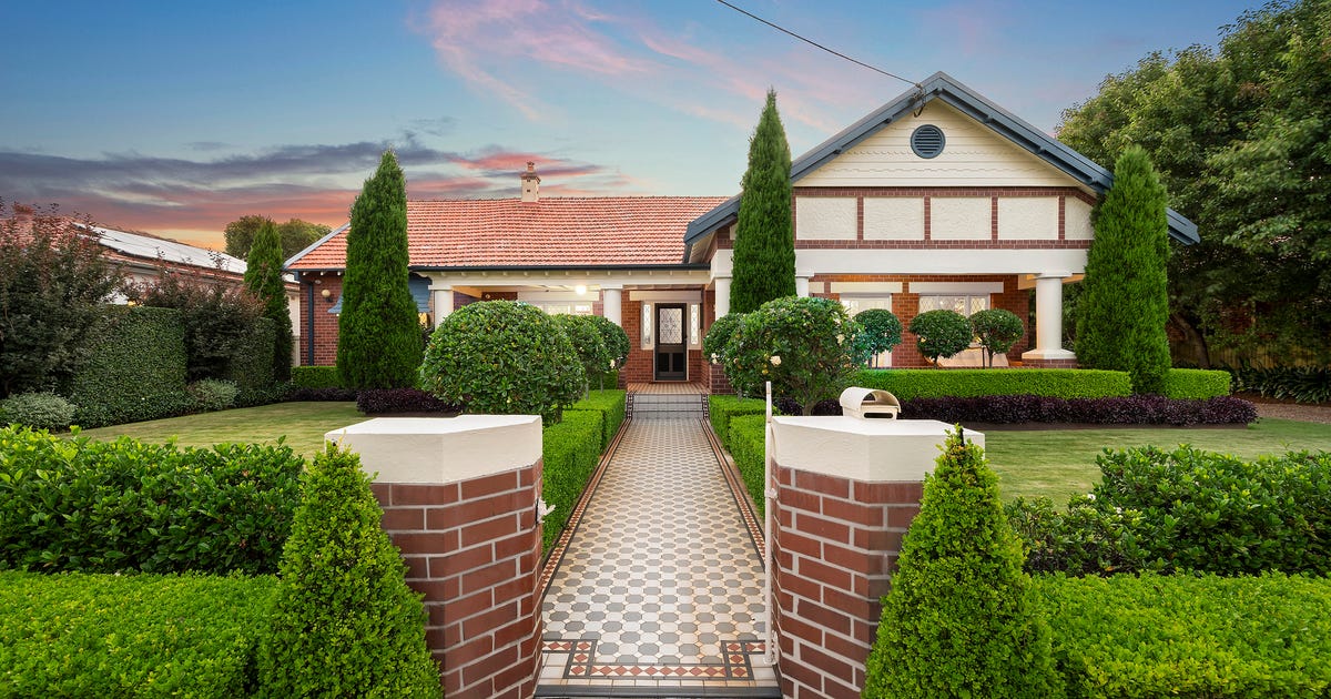 19 Alexander Street, Hamilton South NSW 2303 - property.com.au