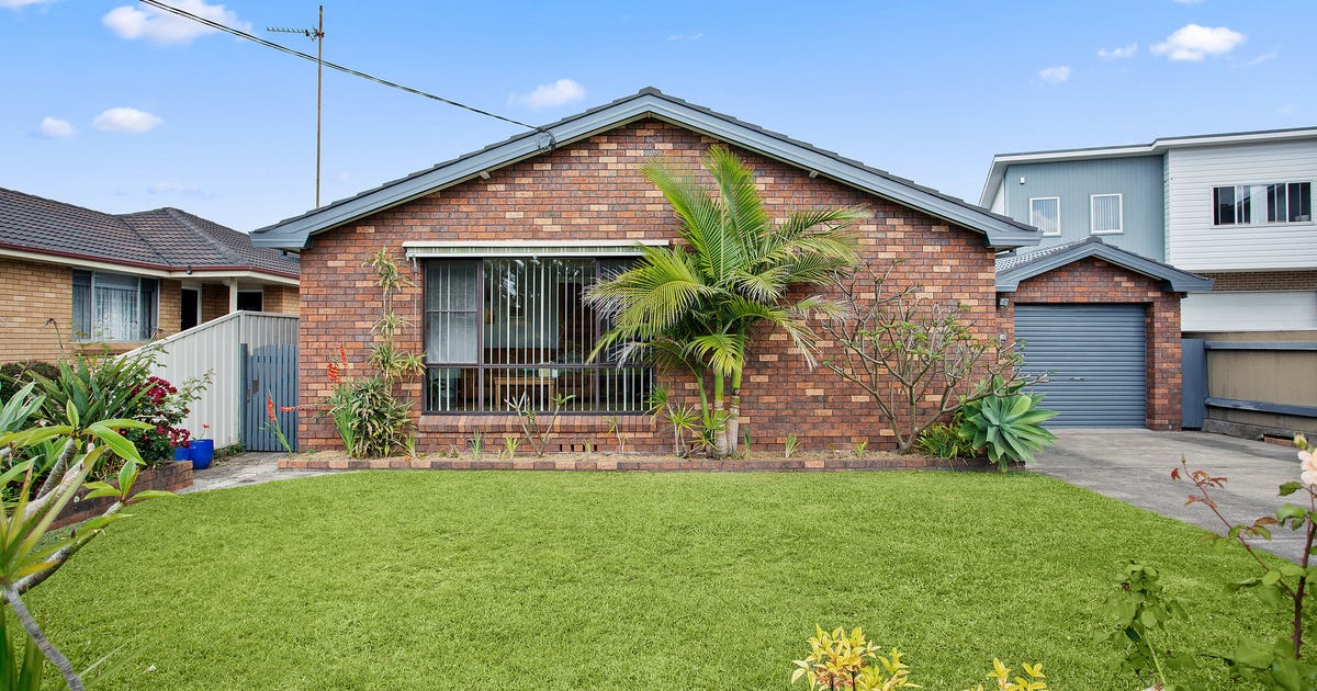 74 Jason Avenue, Barrack Heights NSW 2528 - property.com.au