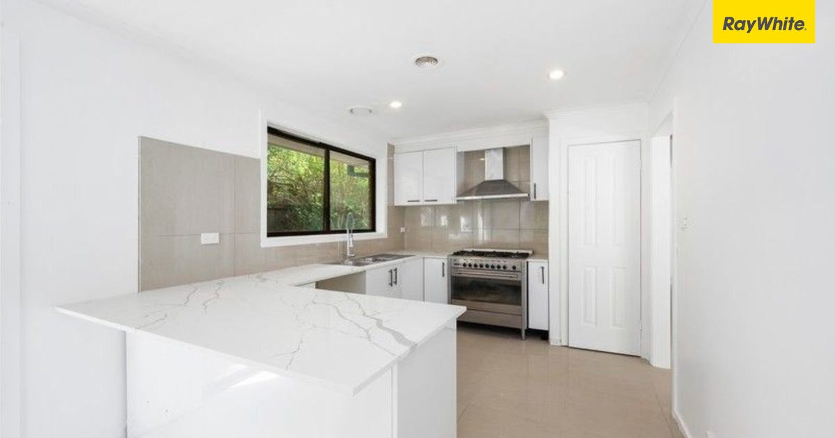 14 Bernard Drive, Melton South VIC 3338 - property.com.au