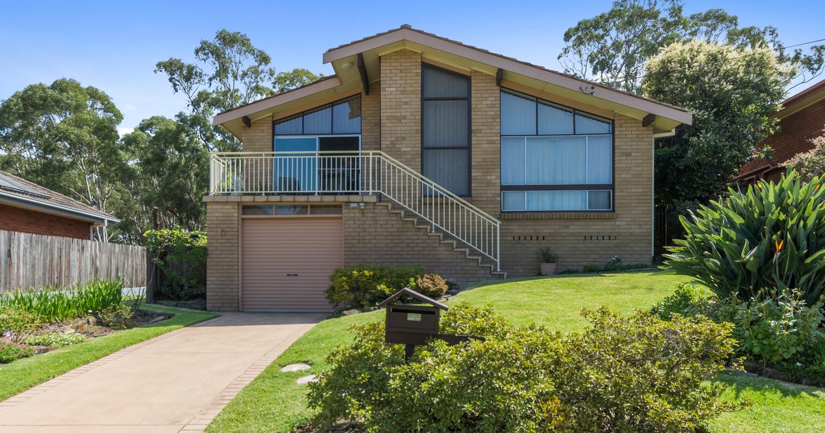 10 Fairloch Avenue, Farmborough Heights NSW 2526 - property.com.au