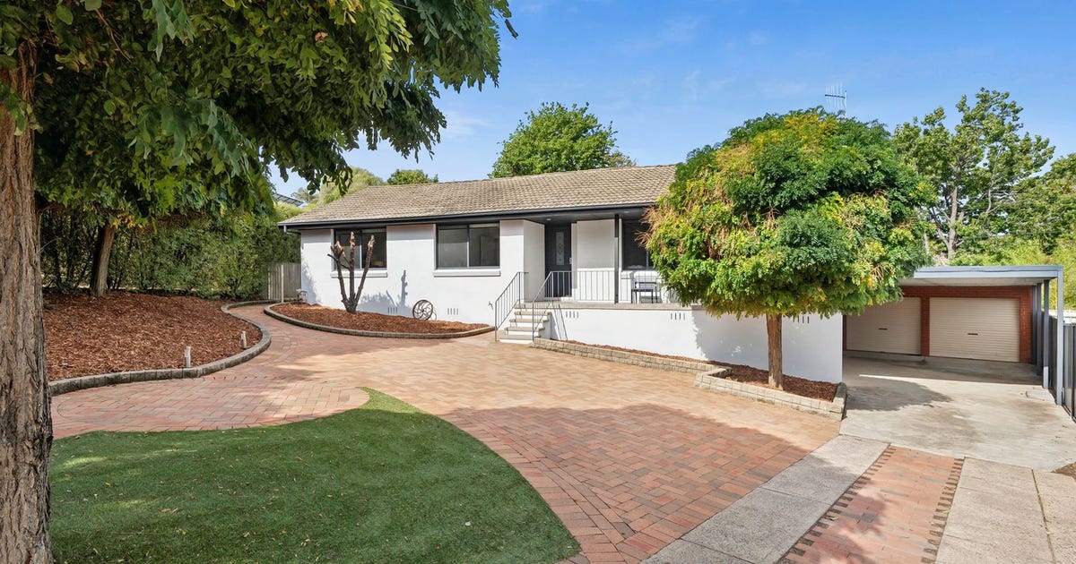 14 Becke Place, Garran ACT 2605 - property.com.au