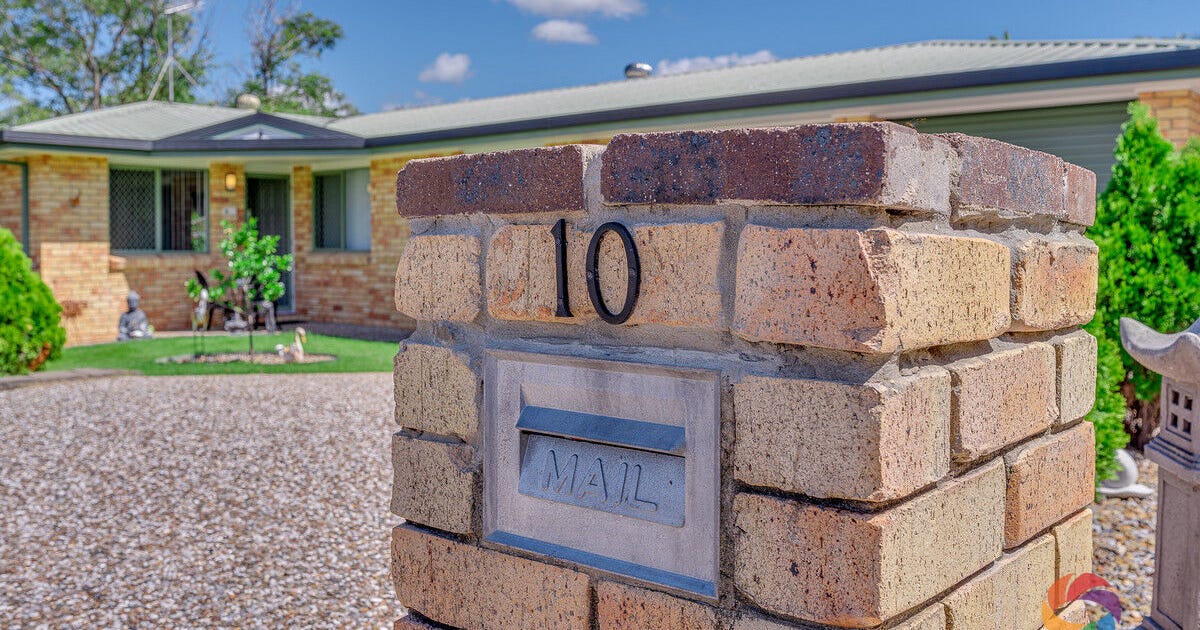 10 Weatherly Court, Clinton QLD 4680 - property.com.au