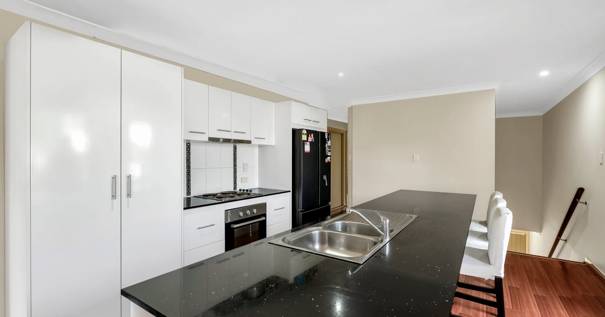 18 Opperman Drive, Springfield Lakes QLD 4300 - property.com.au