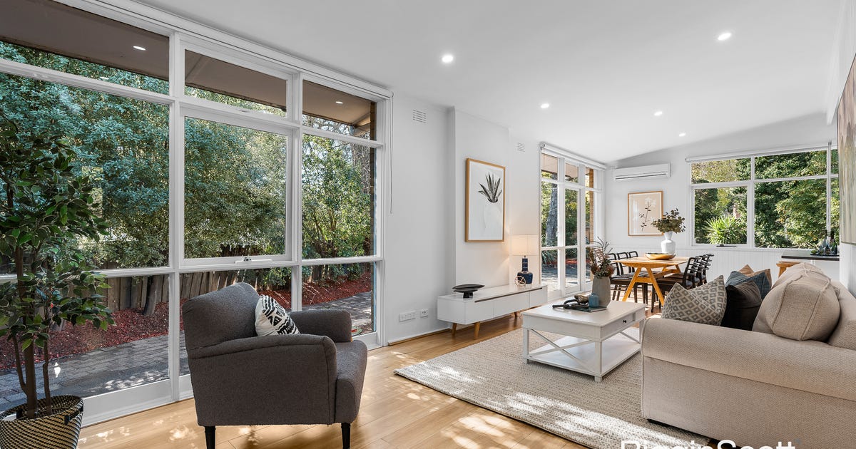 7 Foster Cres, Knoxfield VIC 3180 - property.com.au