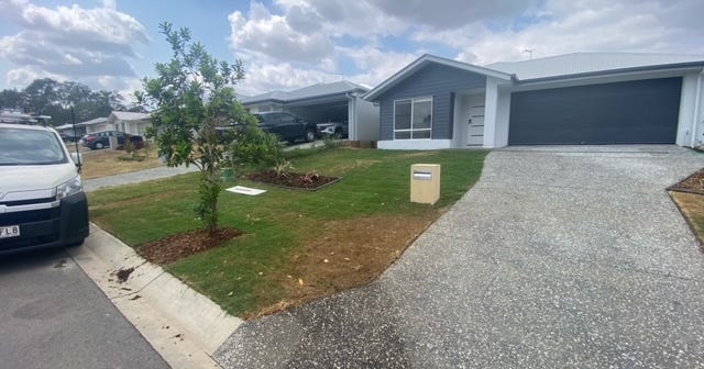 14 Dominique Way, Flinders View QLD 4305 - property.com.au