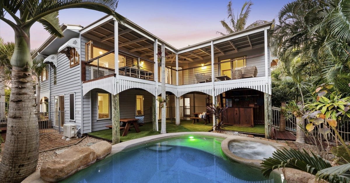 14 Marakari Cres, Mount Coolum QLD 4573 - property.com.au