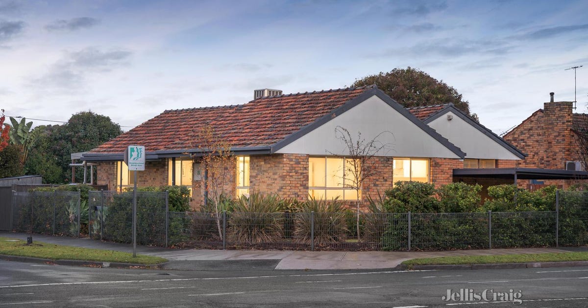 114 Oriel Road, Bellfield VIC 3081 - property.com.au