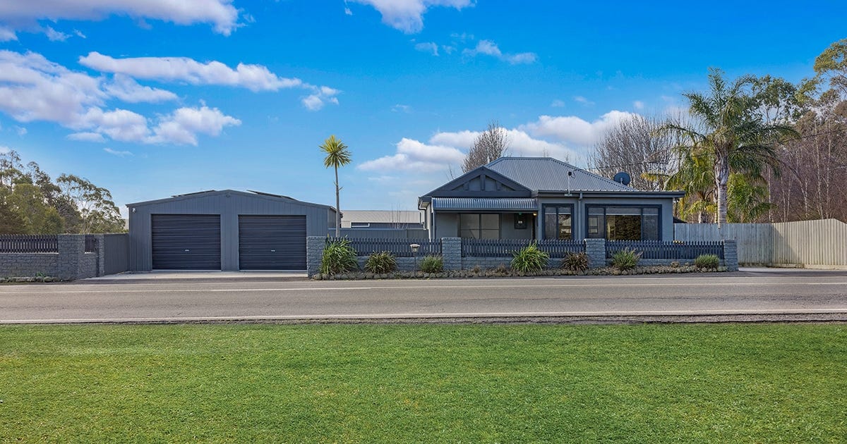 52 Bridge Road, Bushfield VIC 3281 - property.com.au