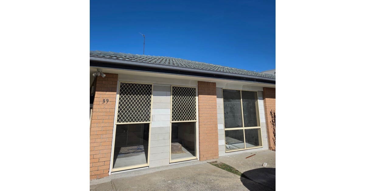 39 Sunshine Parade, Miami QLD 4220 - property.com.au