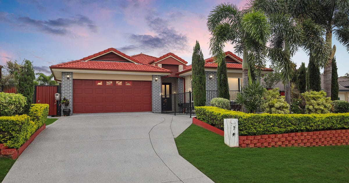 7 Bolte Cres, Kallangur QLD 4503 - property.com.au