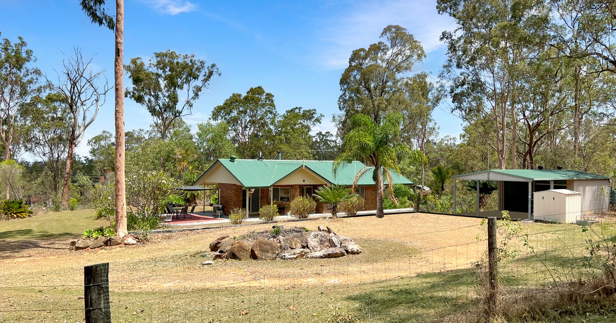 50 Cambridge Drive, Mount Hallen QLD 4312 - property.com.au