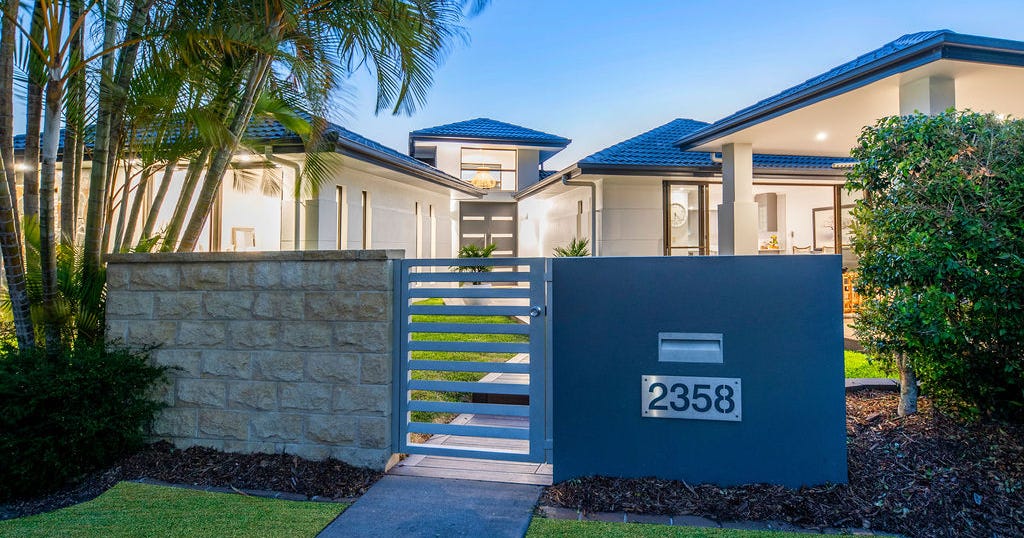 2358 Belmont Court E, Hope Island QLD 4212 - property.com.au