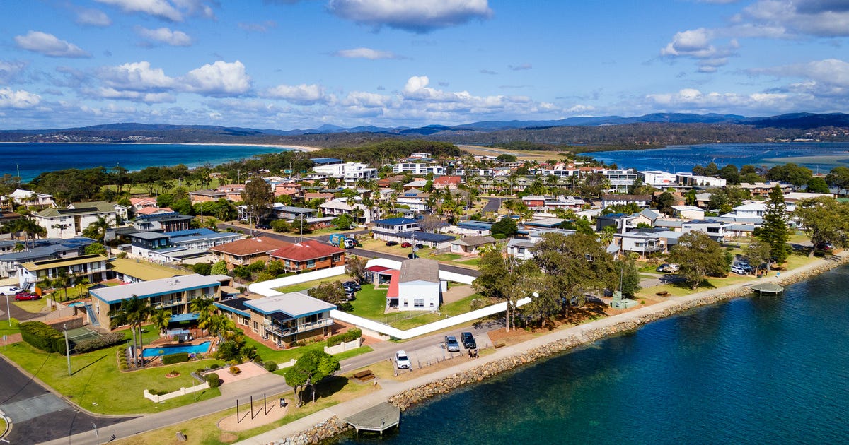 16 Fishpen Road, Merimbula NSW 2548 - property.com.au