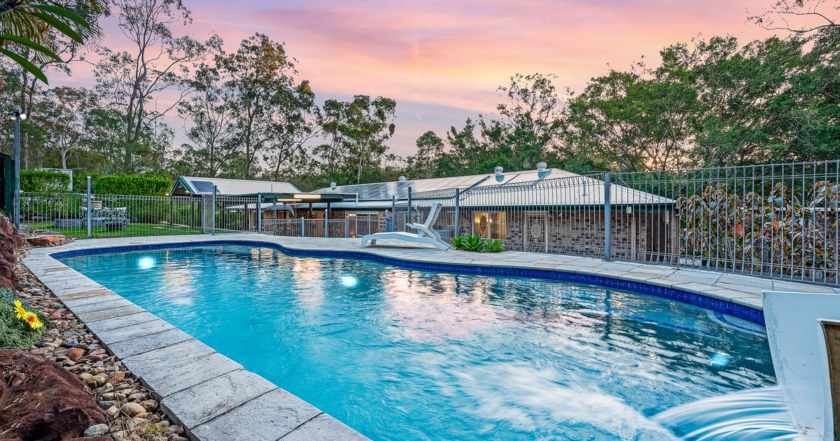 12 Dewberry Way, Gaven QLD 4211 - property.com.au