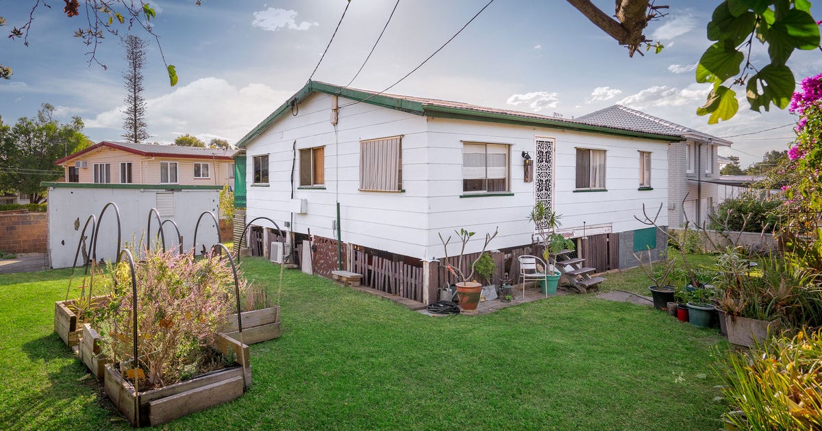 293 Lascelles Street, Brighton QLD 4017 - property.com.au