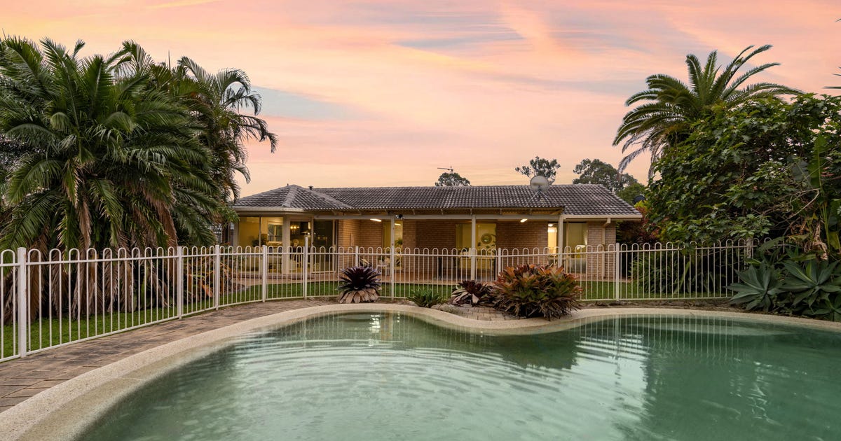 63 Ridgevale Drive, Helensvale QLD 4212 - property.com.au