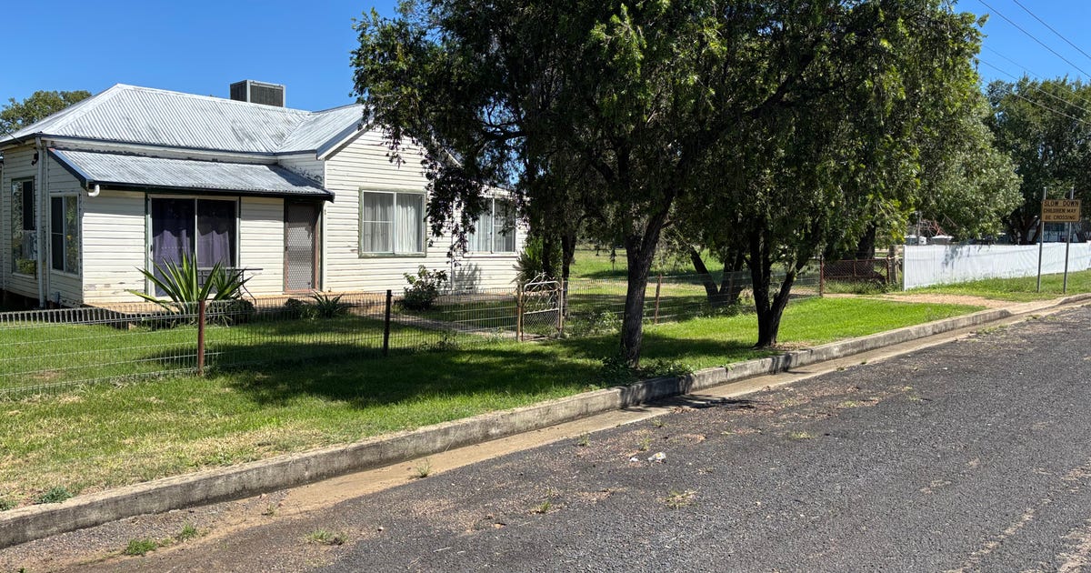 65 Railway Parade, Gravesend NSW 2401 - property.com.au