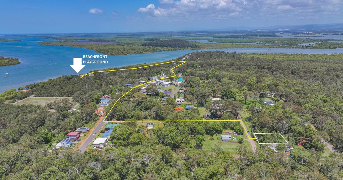 4 Castle Drive, Russell Island QLD 4184 - property.com.au