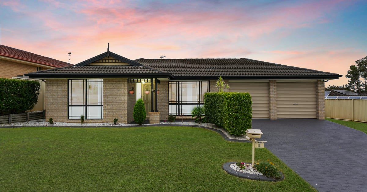 3 Menindee Avenue, Blue Haven NSW 2262 - property.com.au