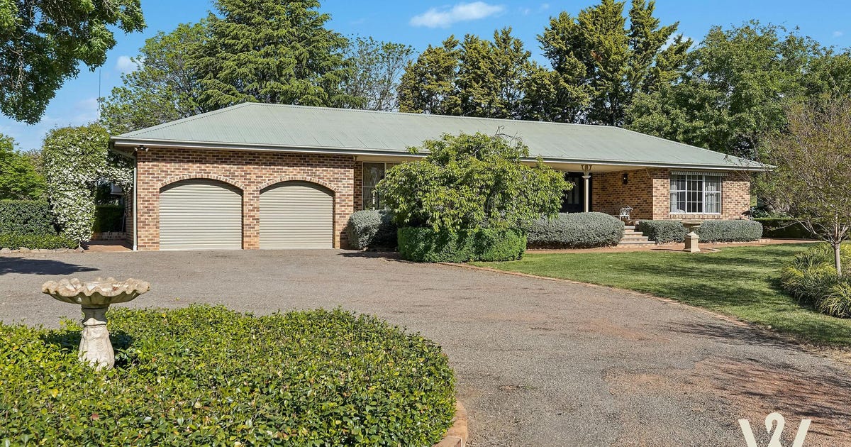 55 Irvine Drive, Yass NSW 2582 - property.com.au