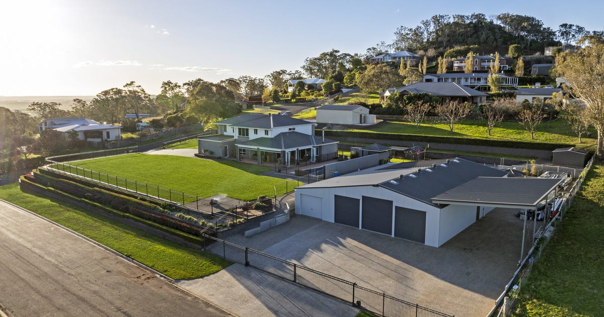 14 Timothy Drive, Vale View QLD 4352 - property.com.au