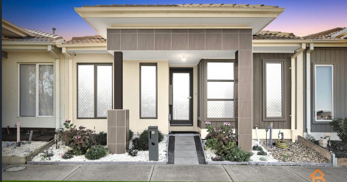 10 Baddaginnie Walk, Tarneit VIC 3029 - property.com.au