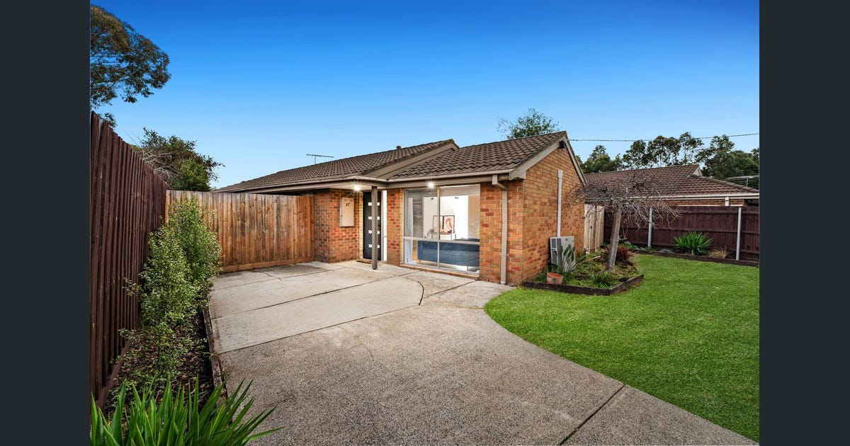 37 Bernborough Avenue, Cranbourne West VIC 3977 - property.com.au