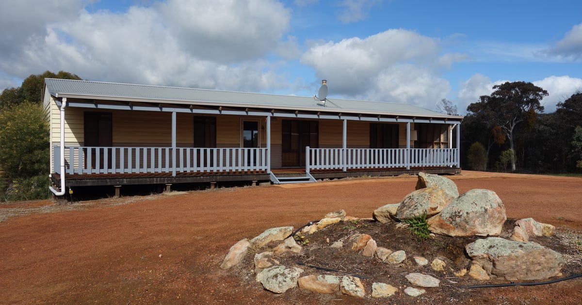 2 Cross Street, Cuballing WA 6311 - property.com.au